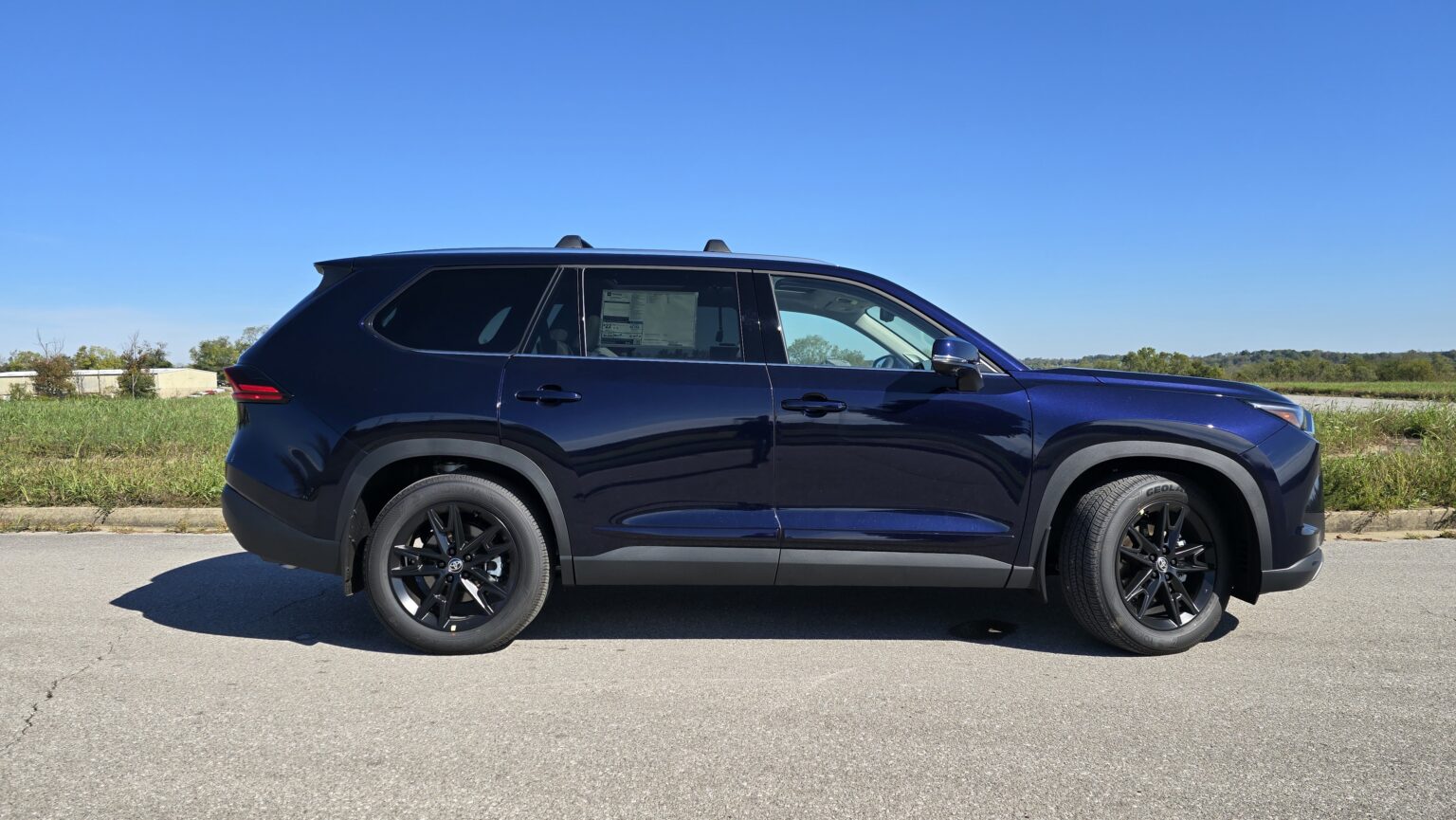 Big Rivals! 2026 Toyota Grand Highlander vs. 2026 Honda Pilot - Car ...